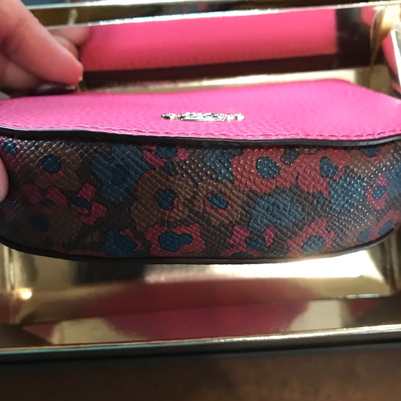 Coach | Bags | Coach Rose Wristlet With 2 Straps In Gift Box | Poshmark